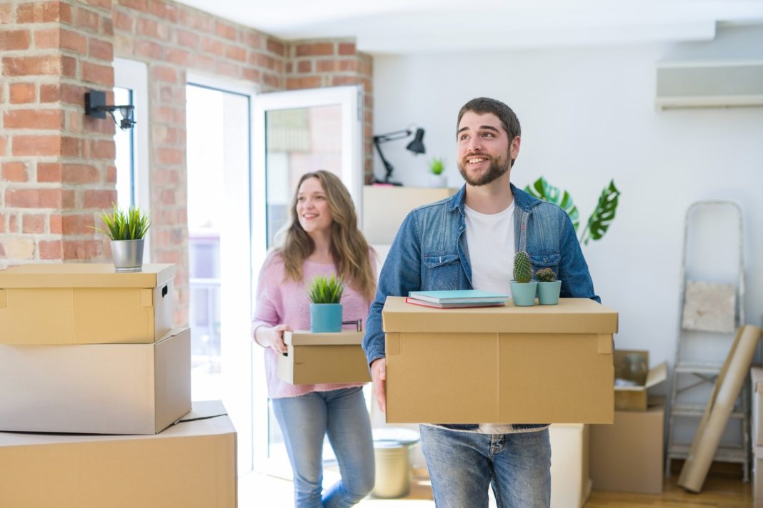 Stressfreies Umziehen: Praktische Tipps für einen reibungslosen Umzug ...
